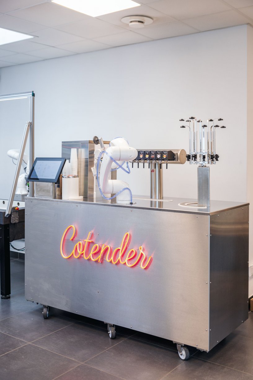 Cotender: The cocktail robot for any party | Promation